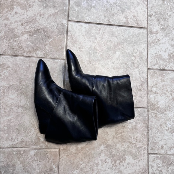 Nine West | Shoes | Nine West Four Inch Leather Wedge | Poshmark